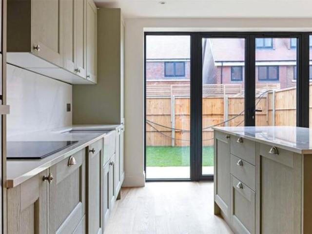 House 4 Bedroom For Sale Hindhead Surrey 975000 ELS100426224