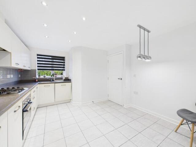 House 4 Bedroom For Sale Hull City Of Kingston upon Hull 180000 ES100426093