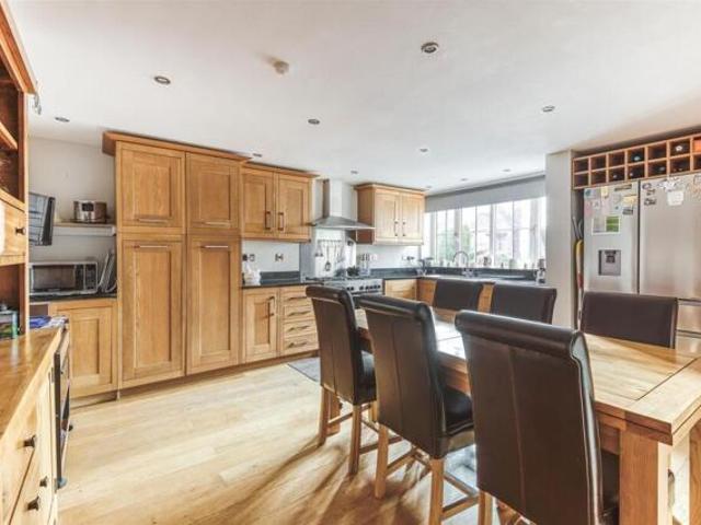 House 4 Bedroom For Sale Hulland Village Hulland Village 475000 ES98800959