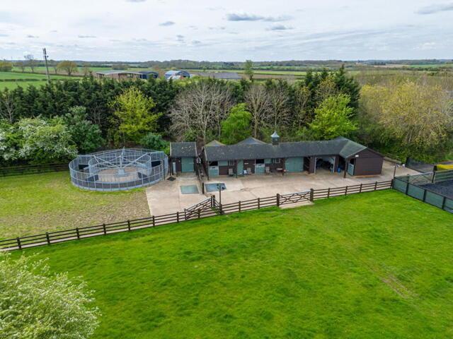 House 4 Bedroom For Sale Huntingdon Road Huntingdon Road 850000 ES99204244