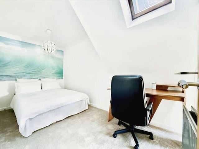 House 4 Bedroom For Sale Hythe Hampshire 660000 ES100366204