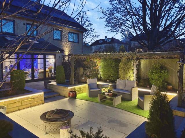 House 4 Bedroom For Sale Ilkley Bradford 575000 ES100614911