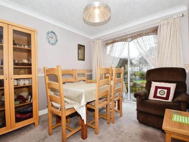 House 4 Bedroom For Sale Oadby Leicestershire 410000 ELS100615261