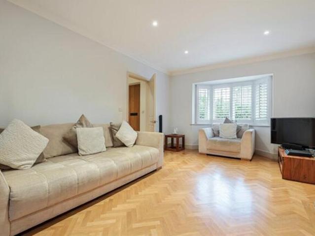 House 4 Bedroom For Sale Orpington Greater London 900000 ES101892313