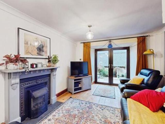 House 4 Bedroom For Sale Otley Leeds 450000 ES99608232