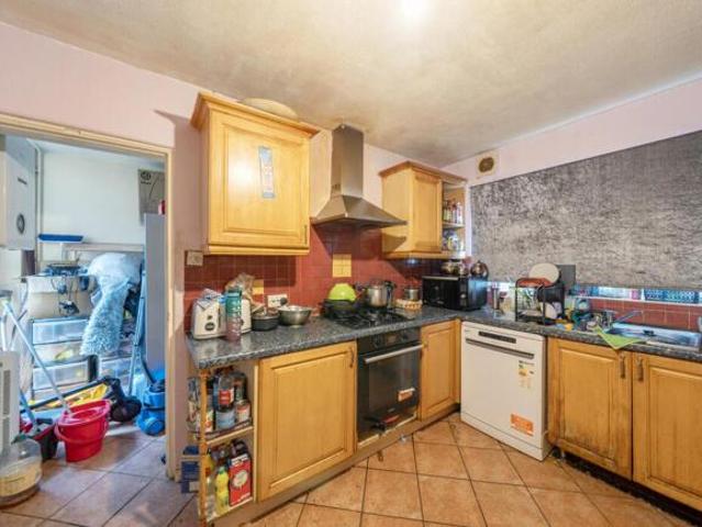 House 4 Bedroom For Sale Oxford Oxfordshire 400000 ES100541262