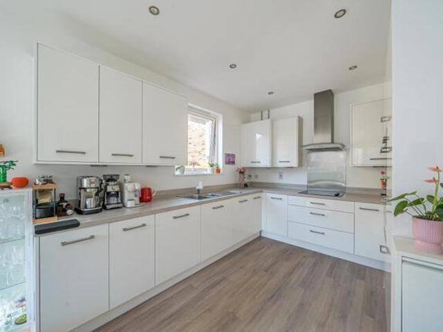 House 4 Bedroom For Sale Oxford Oxfordshire 800000 ES101060137