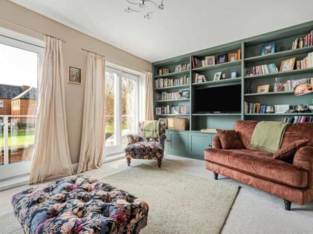 House 4 Bedroom For Sale Oxfordshire Oxfordshire 545000 ES100132362