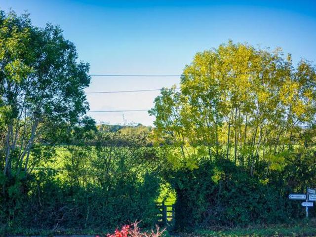 House 4 Bedroom For Sale Lower Broadheath Worcestershire 300000 ES98204806
