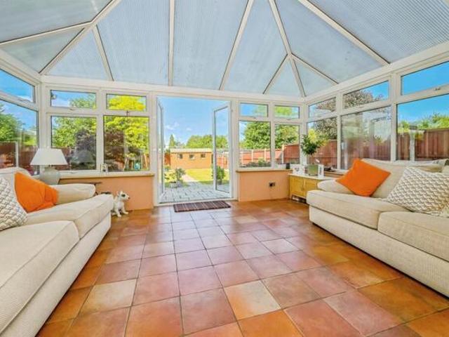 House 4 Bedroom For Sale London Colney Hertfordshire 725000 ELS98477449