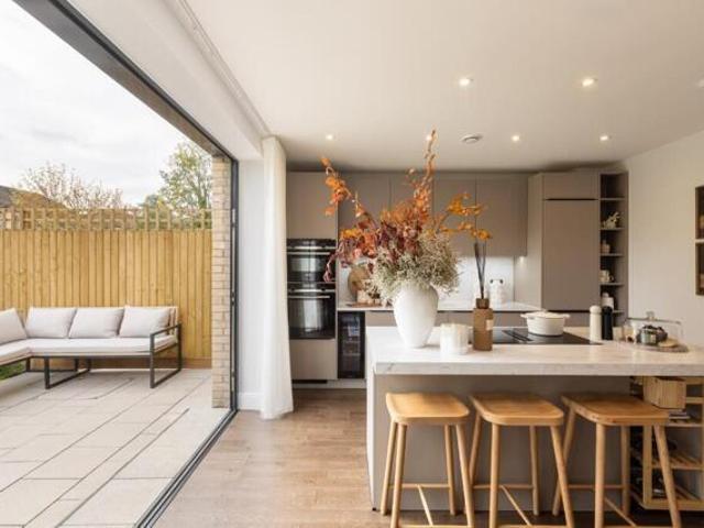 House 4 Bedroom For Sale London Greater London 1520000 ES99688265