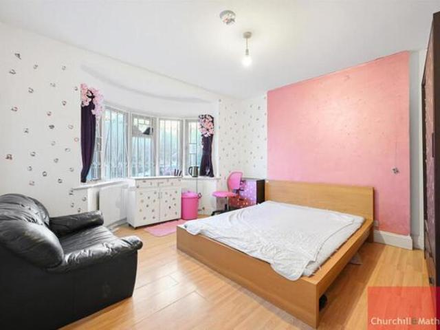 House 4 Bedroom For Sale London Greater London 1100000 ELS100096615