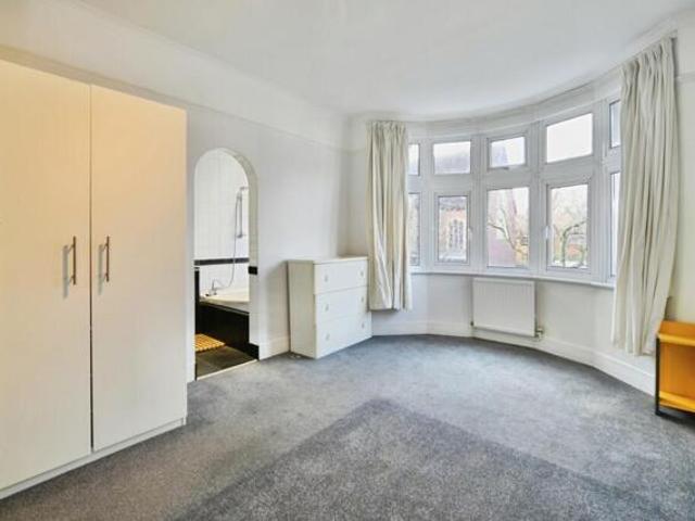 House 4 Bedroom For Sale London Greater London 1100000 ES100786537