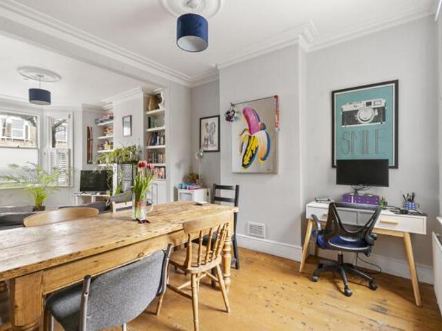 House 4 Bedroom For Sale London Greater London 1195000 ES99840355
