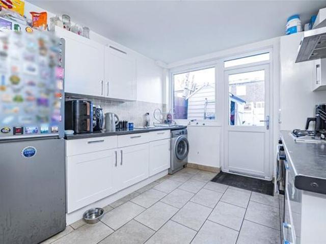 House 4 Bedroom For Sale London Greater London 595000 ELS101025453
