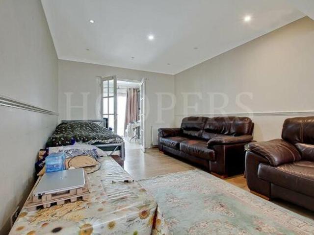 House 4 Bedroom For Sale London Greater London 675000 ES101351863