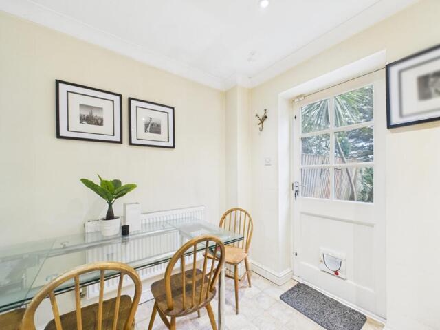 House 4 Bedroom For Sale London Greater London 700000 ELS100158537