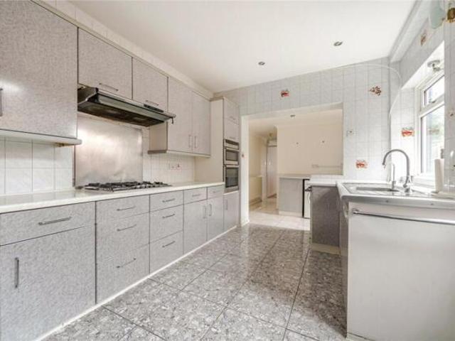 House 4 Bedroom For Sale London Greater London 730000 ELS99523472