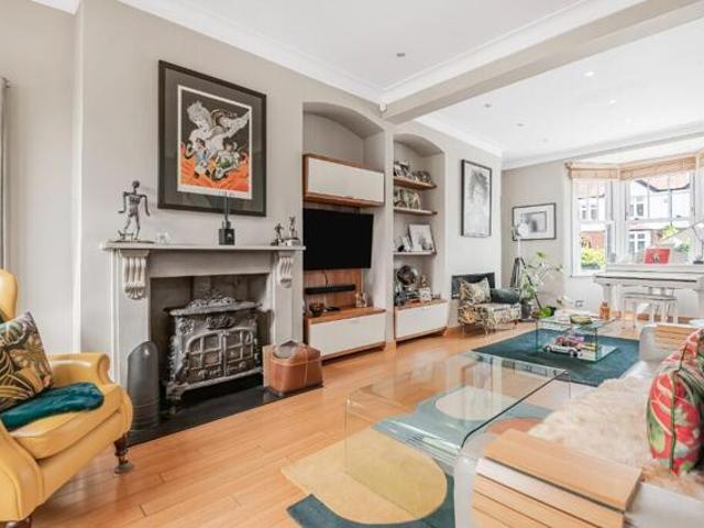 House 4 Bedroom For Sale London Greater London 840000 ES98687810