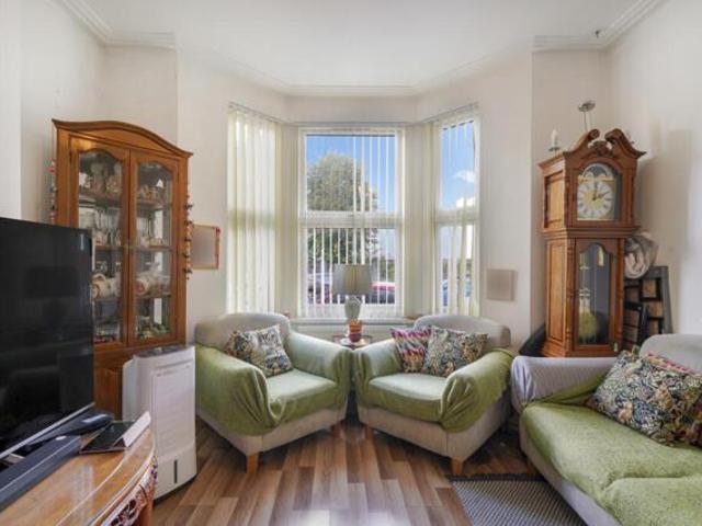 House 4 Bedroom For Sale London Greater London 850000 ELS98864716