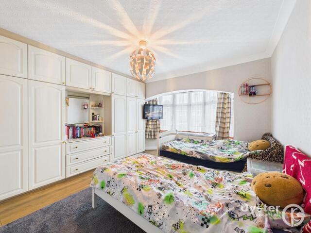 House 4 Bedroom For Sale London Greater London 850000 ES100881577