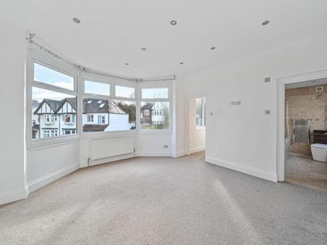 House 4 Bedroom For Sale London Greater London 895000 ELS101025874
