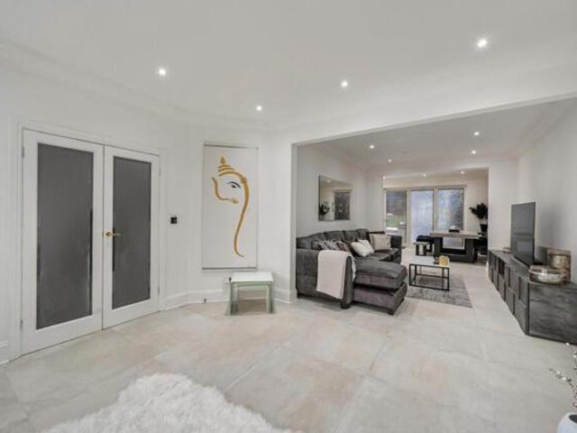 House 4 Bedroom For Sale London Greater London 945000 ELS100096688