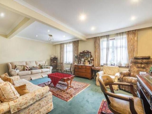 House 4 Bedroom For Sale London Greater London 995000 ES100881525