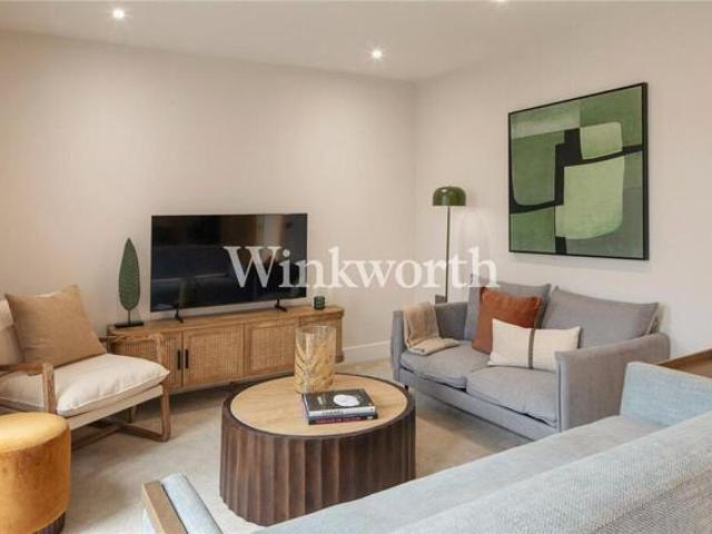 House 4 Bedroom For Sale London Greater London 925000 ES101678550