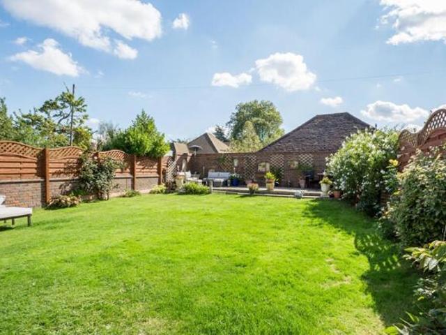 House 4 Bedroom For Sale Londres Greater London 825000 ELS99475945