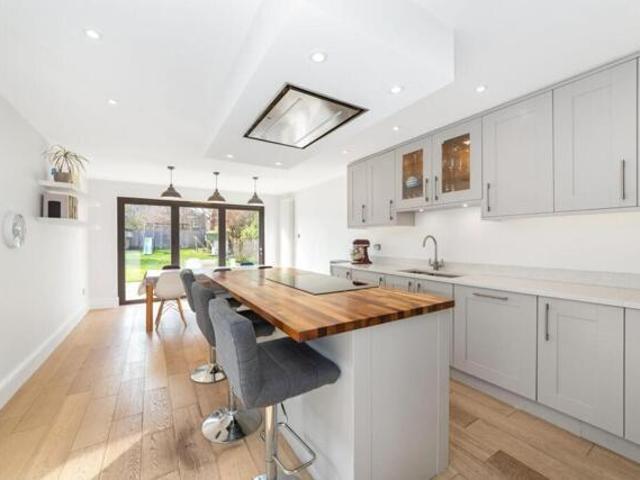 House 4 Bedroom For Sale Londres Greater London 1100000 ELS101743321