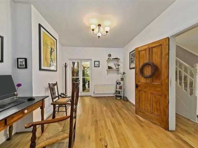 House 4 Bedroom For Sale Londres Greater London 1395000 ES99054707
