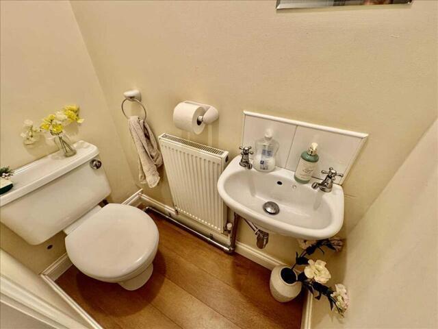 House 4 Bedroom For Sale Laceby Lincolnshire 259000 ELS99436675