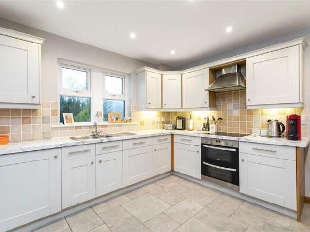 House 4 Bedroom For Sale Lancs Bradford 565000 ES100132405