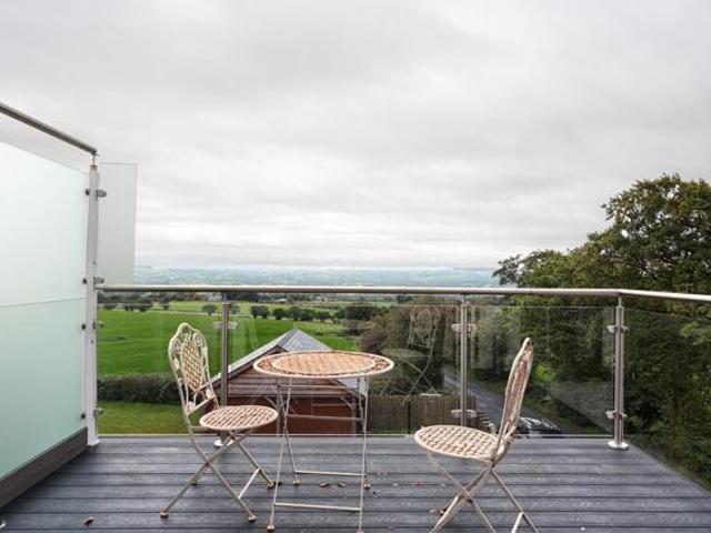 House 4 Bedroom For Sale Lancs Lancashire 675000 ELS98577882