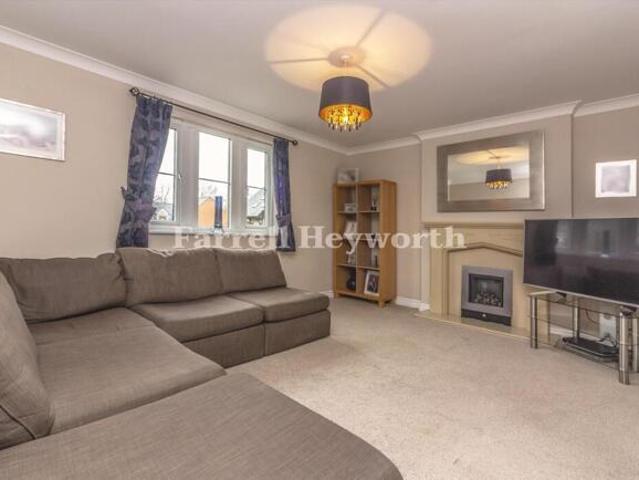 House 4 Bedroom For Sale Lancs Lancashire 335000 ELS98930103