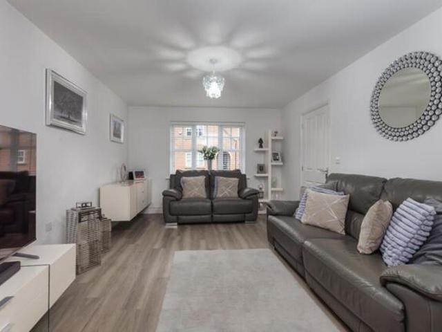 House 4 Bedroom For Sale Lancs Lancashire 375000 ELS98434457
