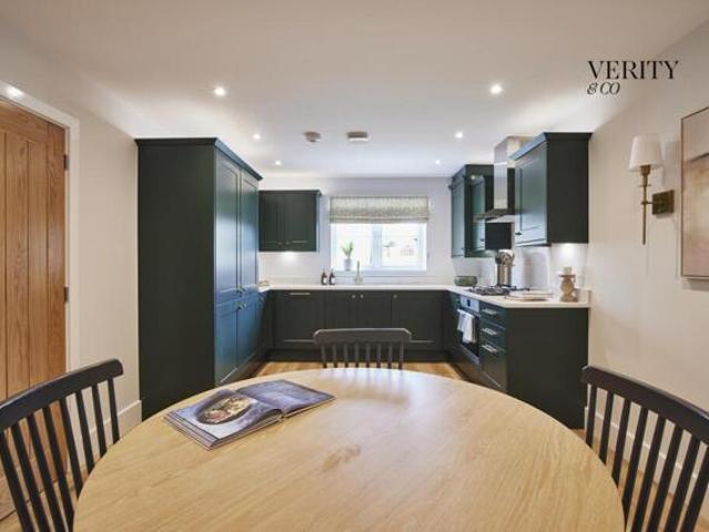 House 4 Bedroom For Sale Lancs Lancashire 395000 ELS99161954