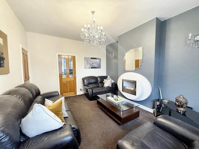 House 4 Bedroom For Sale Lancs Salford 295000 ELS99986051