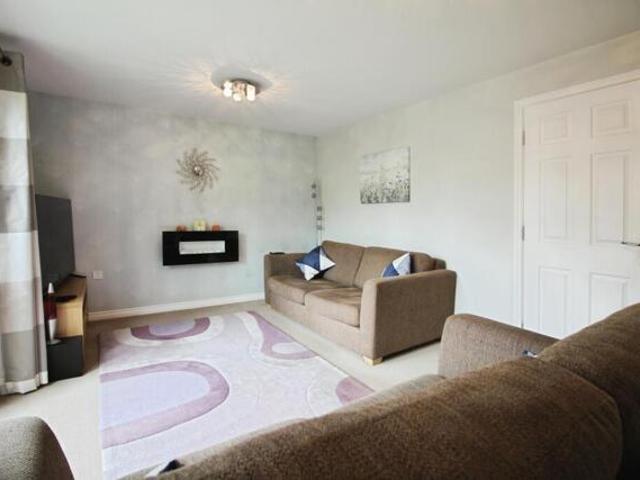 House 4 Bedroom For Sale Leeds Leeds 330000 ELS101796984