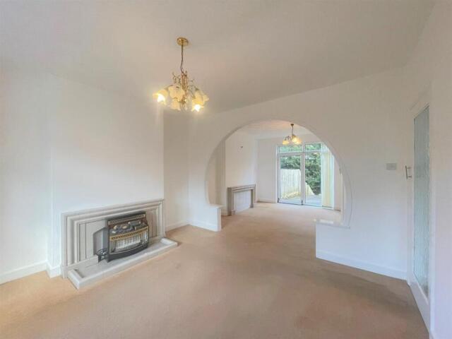 House 4 Bedroom For Sale Leicester Leicestershire 350000 ES98968844