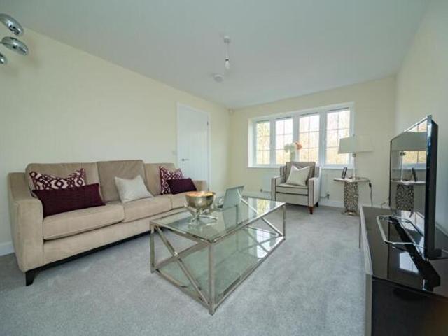 House 4 Bedroom For Sale Leicester Leicestershire 475000 ES101931946