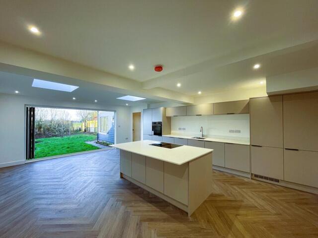 House 4 Bedroom For Sale Leicester Leicestershire 495000 ES101199722