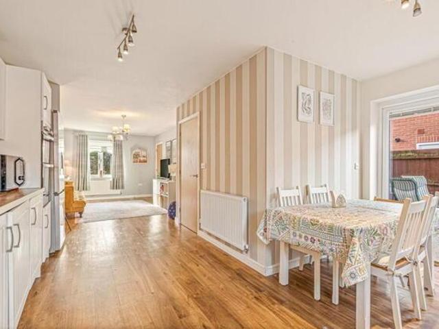 House 4 Bedroom For Sale Leicestershire Leicestershire 400000 ES100917533