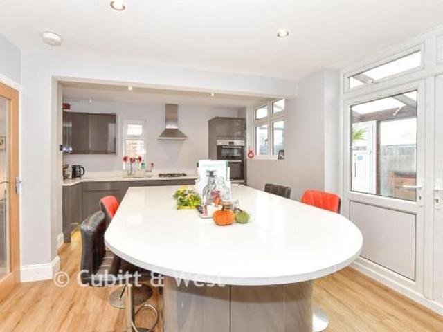 House 4 Bedroom For Sale Littlehampton West Sussex 450000 ELS100058127