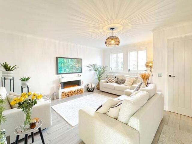 House 4 Bedroom For Sale Littlehampton West Sussex 495000 ELS98649254