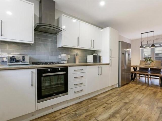 House 4 Bedroom For Sale Livingston West Lothian 290000 ELS99092631