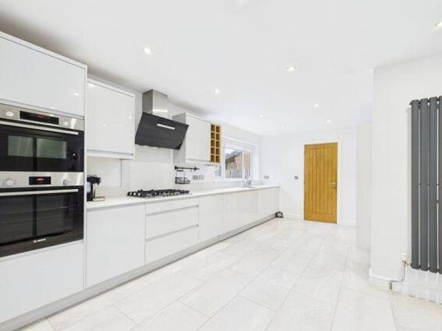 House 4 Bedroom For Sale Lincoln Lincolnshire 425000 ES99380860