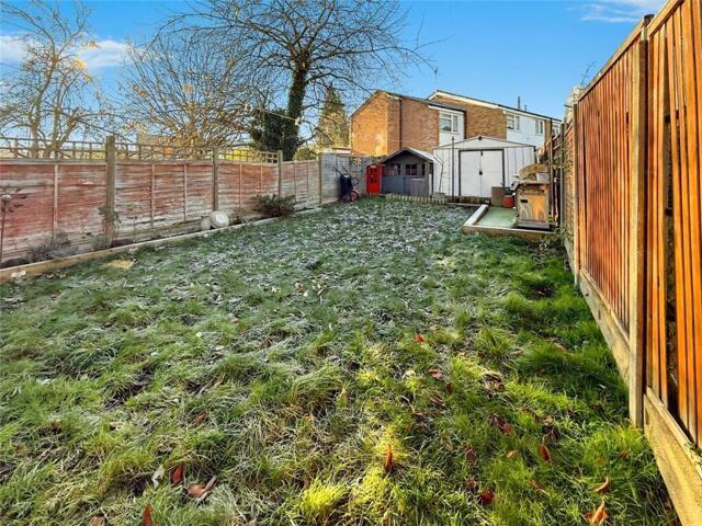 House 4 Bedroom For Sale Luton Bedfordshire 330000 ELS100366458