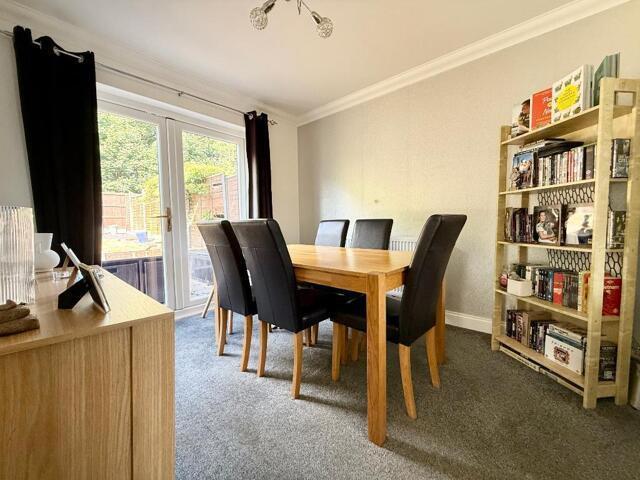 House 4 Bedroom For Sale Luton Luton 390000 ES100825063
